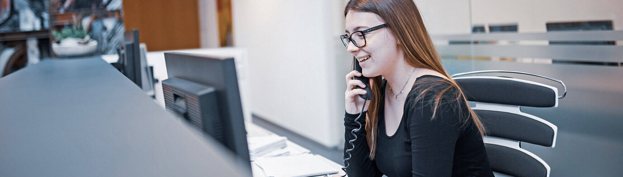 Kauffrau / Kaufmann EFZ | Deine Lehre bei Oertli | Berufsbildung