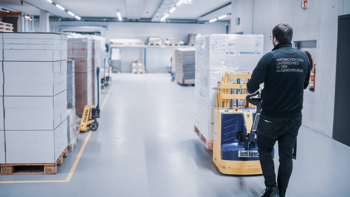 Logistiker:in EFZ | Deine Lehre bei Oertli | Berufsbildung