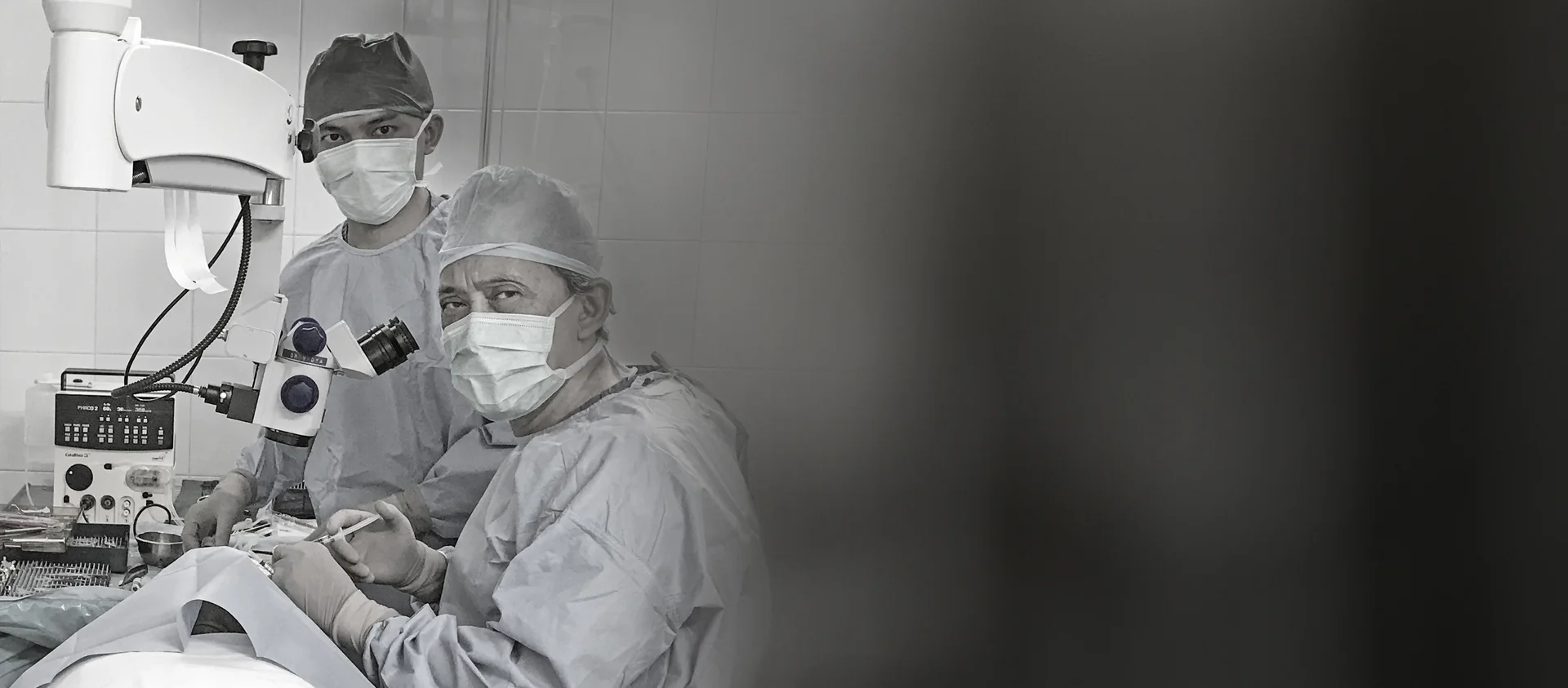 CataRhex 3 | Surgical platform | Oertli Instrumente AG